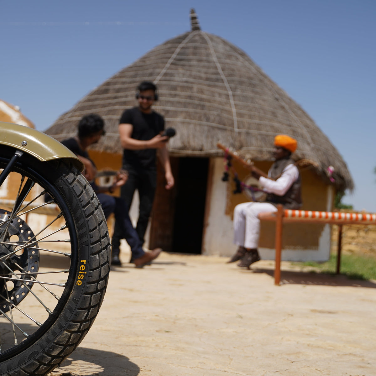 Advanced Motorcycle Tyres for Mixed City and Highway Riding in India: