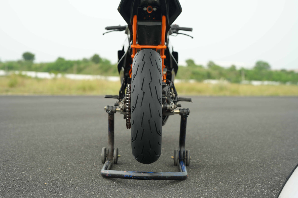 The Importance of Tyre Balancing and Alignment for a Smooth Ride